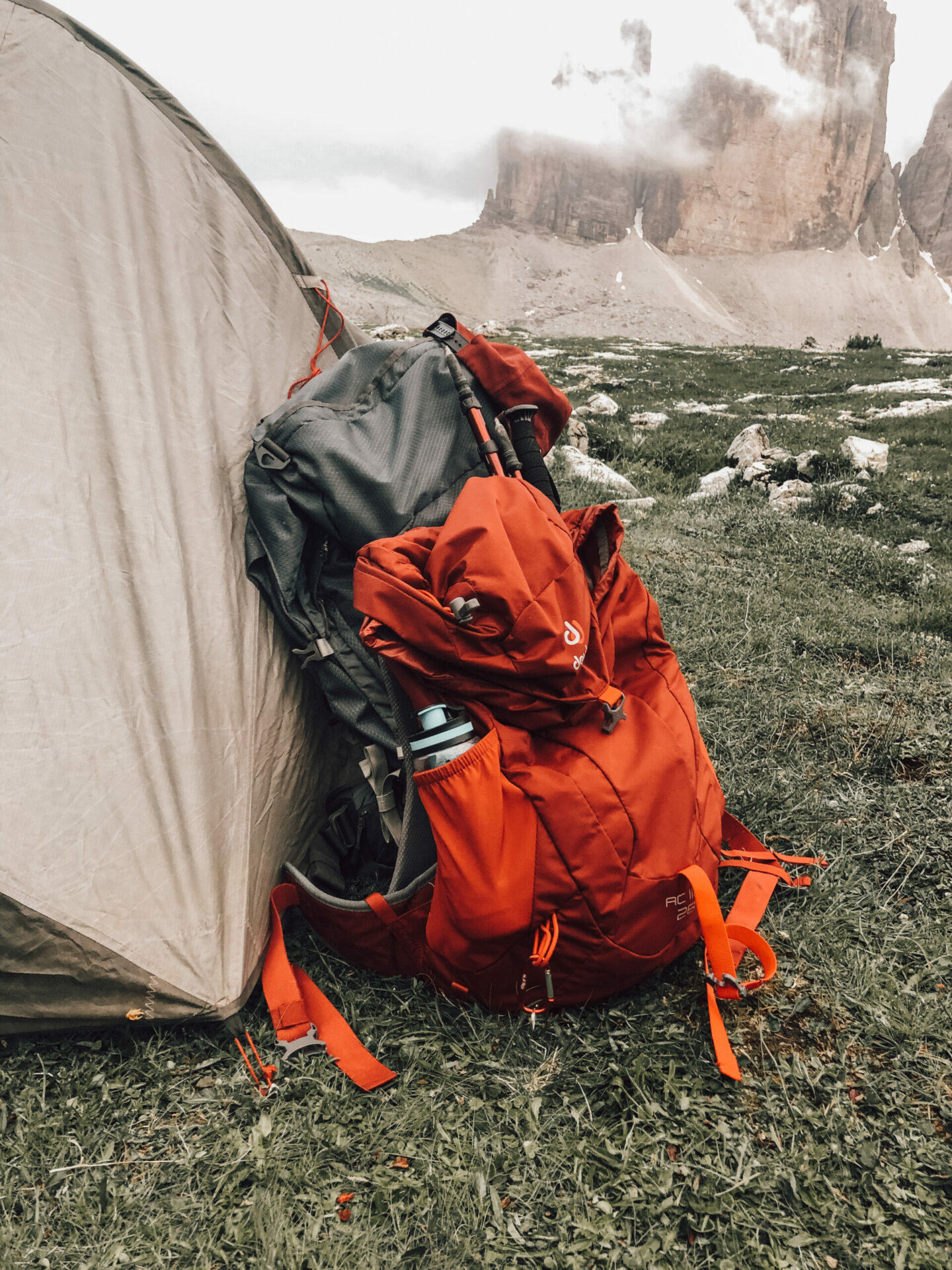 THE MOST SUSTAINABLE HOLIDAY PACKING LIST - TravelRebel